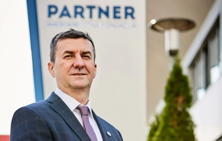 Senad Sinanović, direktor Partner mikrokreditne fondacije: Naziv ...